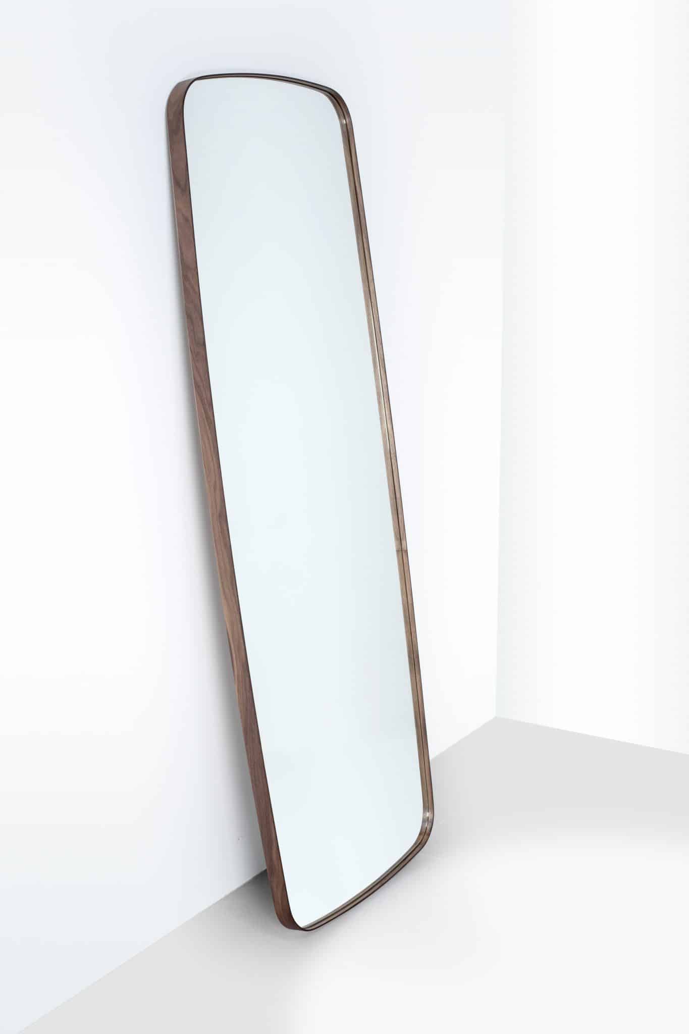 Espelho Chanel - Novo Ambiente | Catálogo