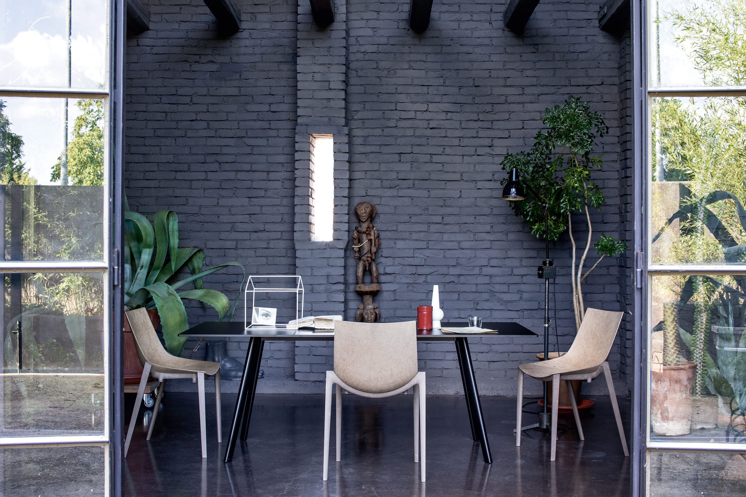 Mesa de Jantar Pilo - Novo Ambiente | Catálogo