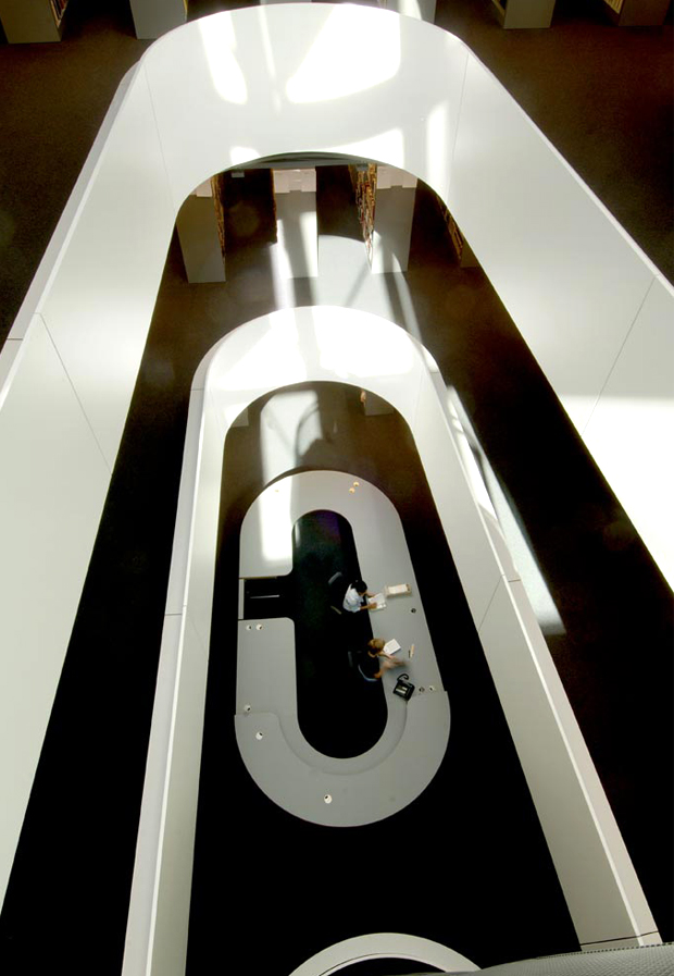 A biblioteca do futuro de Norman Foster - Novo Ambiente | Catálogo